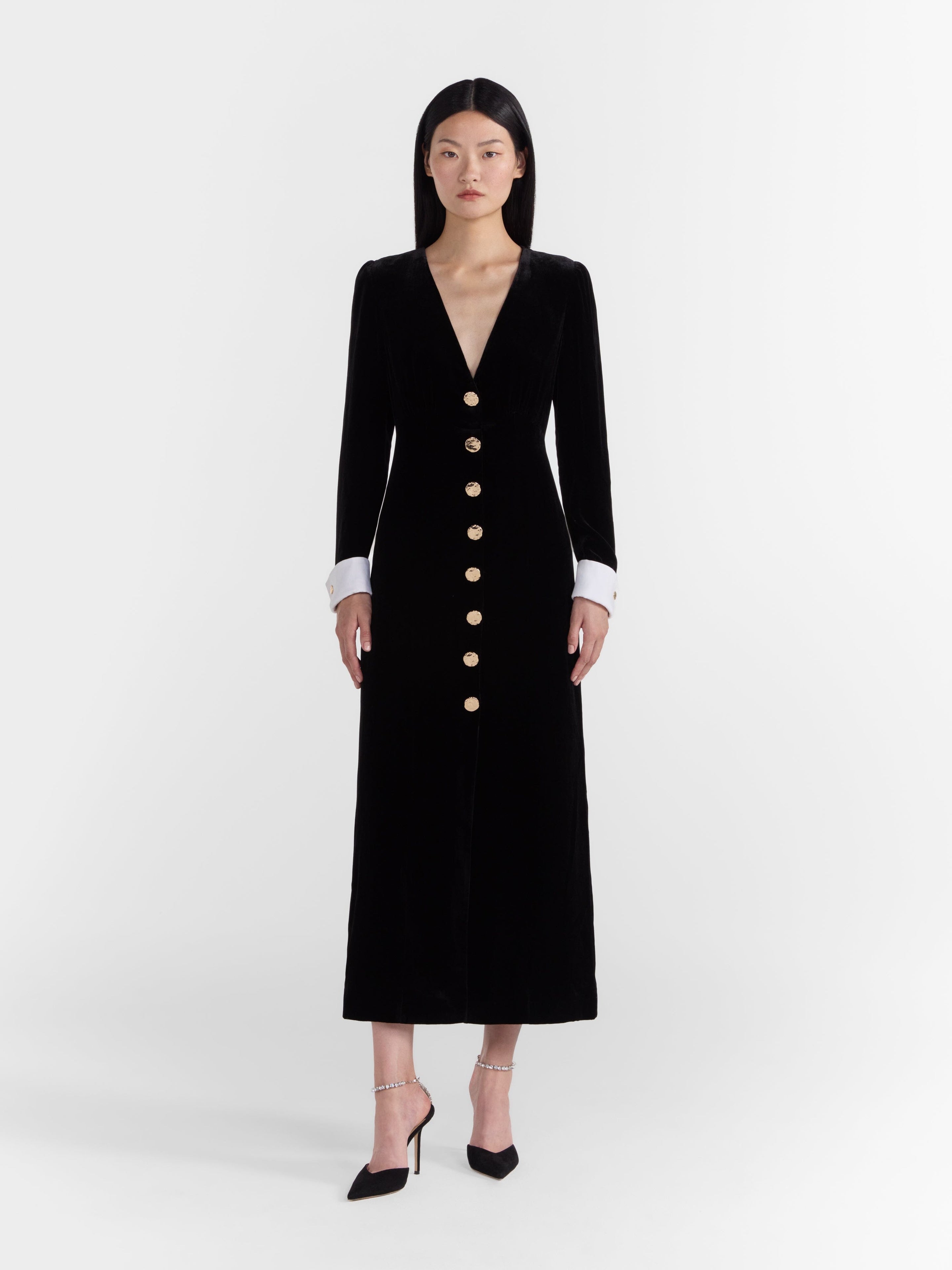 Lulu B Dress in Black – SALONI